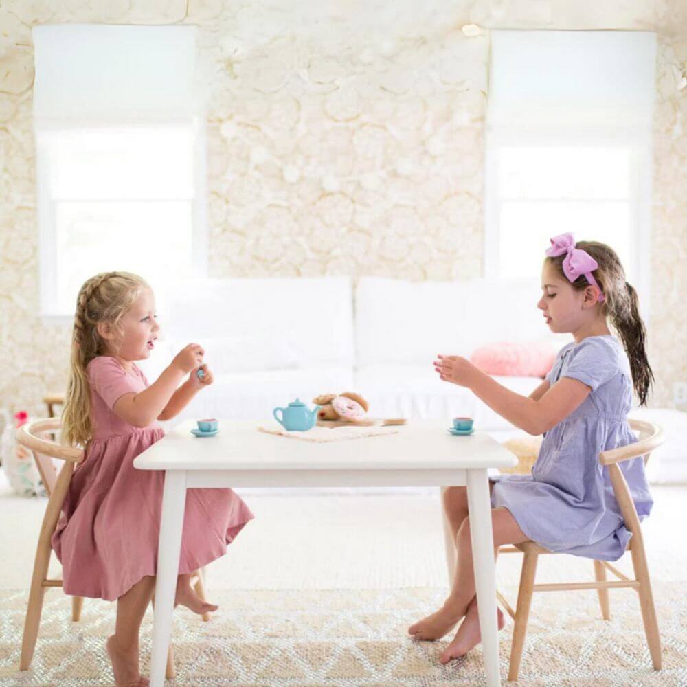 Kids Tables - Fast & Free Shipping – Newborn Nursery Furniture